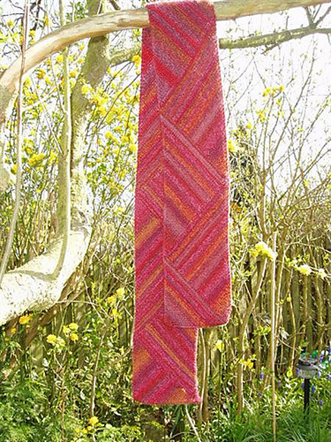 Ravelry: Multi Directional Scarf pattern by Twilleys of Stamford