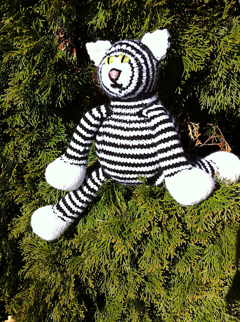 Ravelry: Kosmo Kitty Kat aka kitty cat pattern by Beegtoys