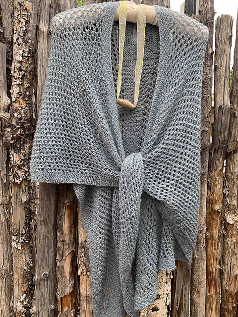 Ravelry: Little or Big Hug Shawl pattern by Miriam Leth-Espensen