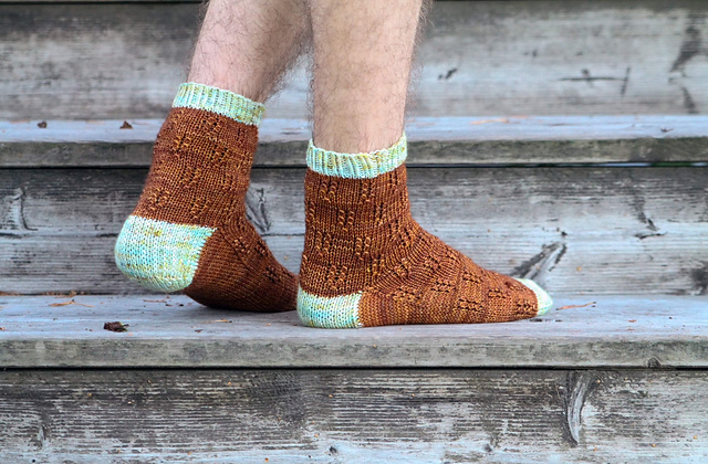 Ravelry: Järnäsklubb {Port Iron Socks} pattern by Marie Johansson