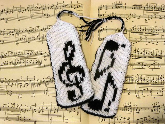 Ravelry: Musical Bookmarks pattern by Mrs Buttons