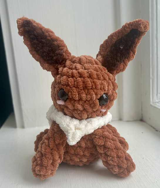 Ravelry: Eevee Amigurumi pattern by Madeline Lukkes