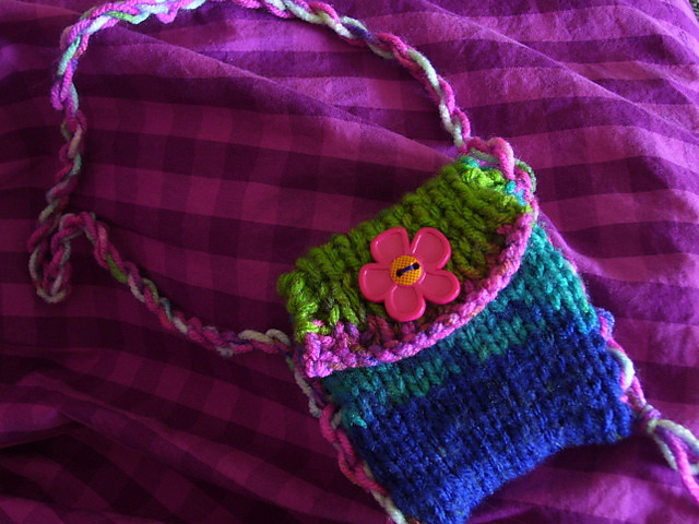 Ravelry: Amulet Bag pattern by Sarah Bradberry