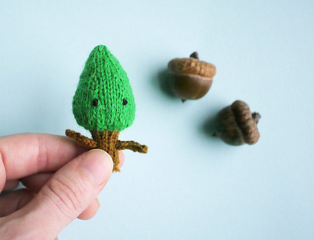 Ravelry: Tiny Tree pattern by Anna Hrachovec
