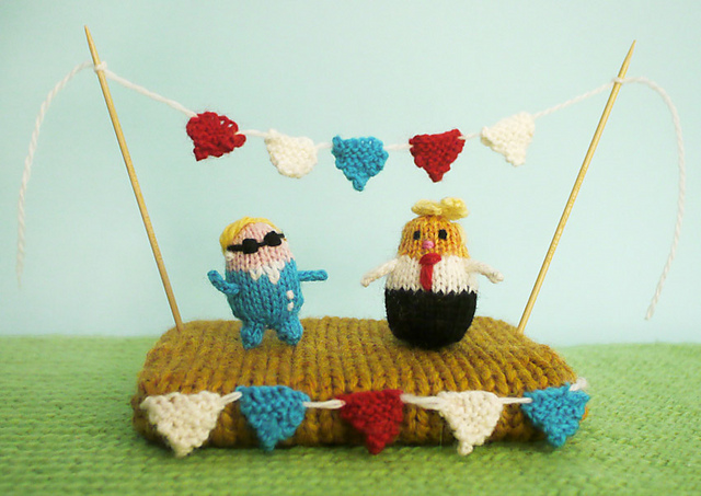 Ravelry: Tiny Hillary and Tiny Trump pattern by Anna Hrachovec