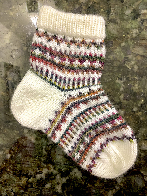 Ravelry: ModularReality's Isla socks 2022