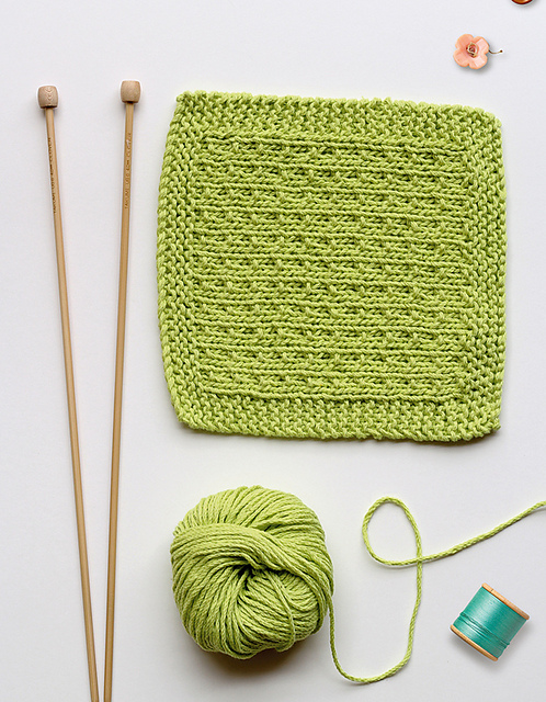 Ravelry: Easy knitted washcloth / facecloth pattern by Mollie Makes