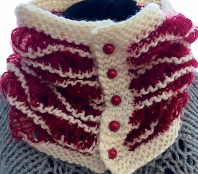 Ravelry: Winking Waves Cowl pattern by Molly Conroy