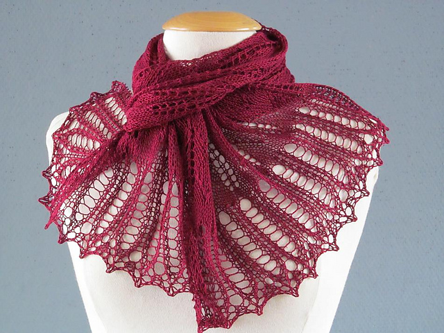 Ravelry: Kiss pattern by A Passion For Lace...