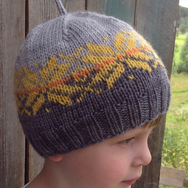 Ravelry: Starfall Moods Hat pattern by Gro Lilja