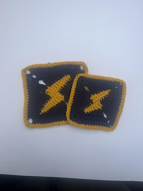 Ravelry: Lightning granny square pattern by James Cummins
