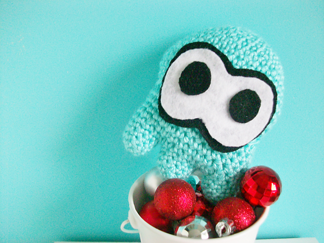 Ravelry: Crocheted Splatoon Squid pattern by Mooeyandfriends