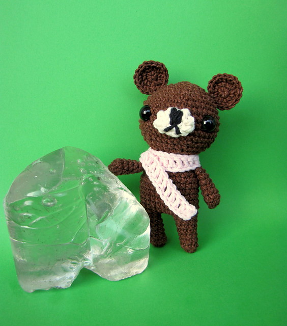 Ravelry: Teddy in Scarf pattern by Monika Stasiak