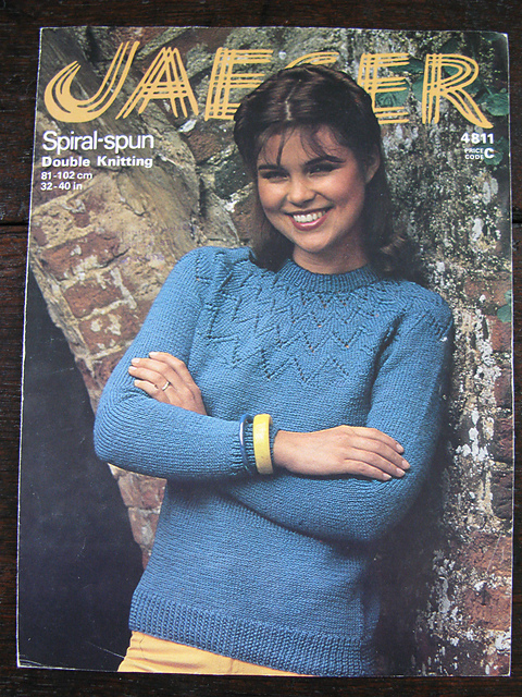 Ravelry: 4811 Distinctly pretty pattern by Jaeger Handknits