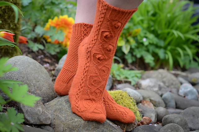 Ravelry: Dangerous Garden pattern by Susan Moskwa