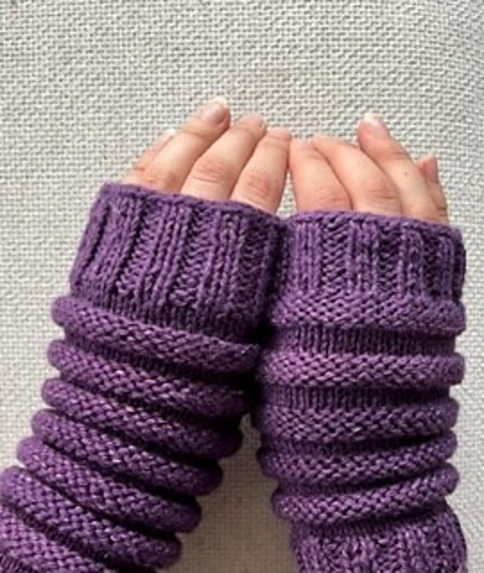 Ravelry: Pretty Purple Arm Warmers pattern by Wenonah Pickrell