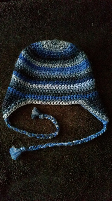 Ravelry: Basic Ear Flap Hat pattern by Ana Benson