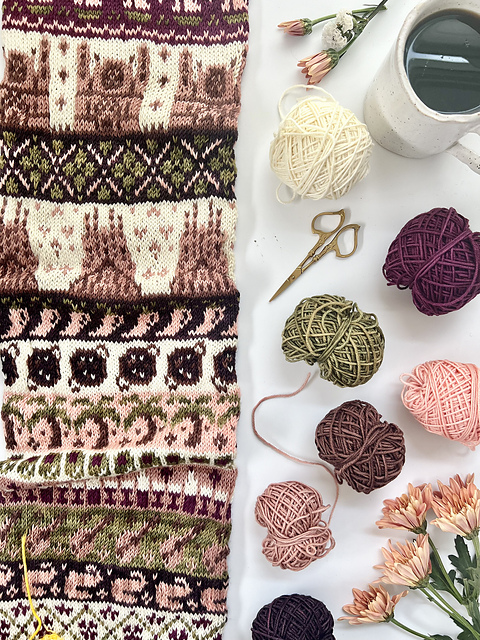Ravelry: Barcelona Doodle (Infinity Cowl) pattern by Jamie Lomax