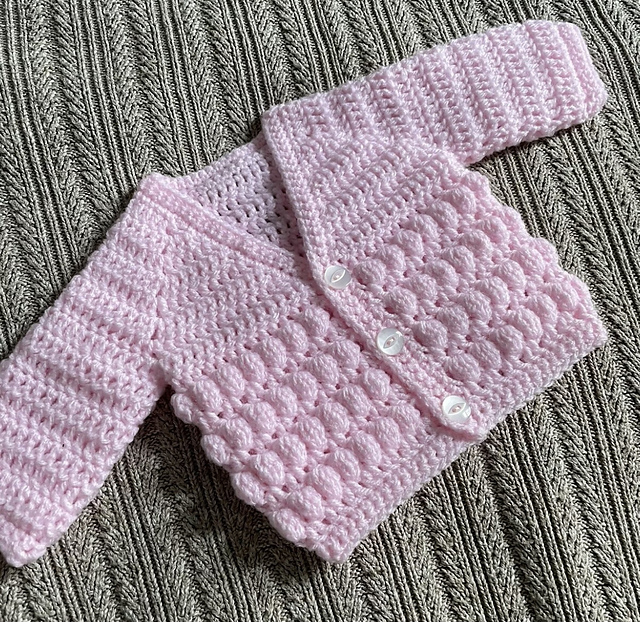 Ravelry: Charlottes Cardigan (preemie, newborn, 0-3 months) pattern by ...