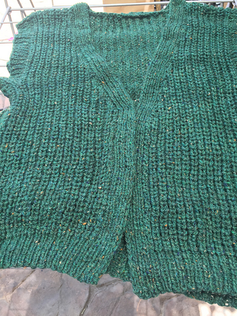 Ravelry: Shaker Knits pattern by Patons