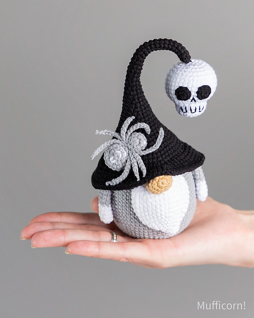 Ravelry: Halloween gnome pattern by Olga Chemerys