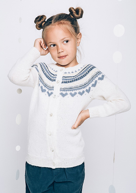 Ravelry: Tema38-04 Eva Cardigan pattern by Sandnes Garn