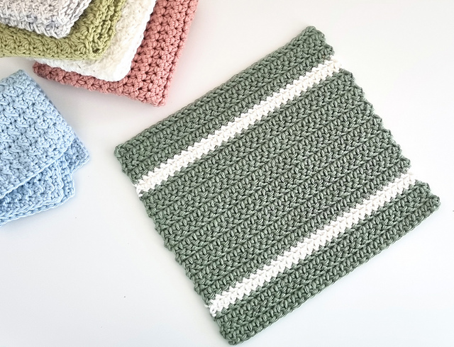 Ravelry: Herringbone Washcloth pattern by Olga Vogel