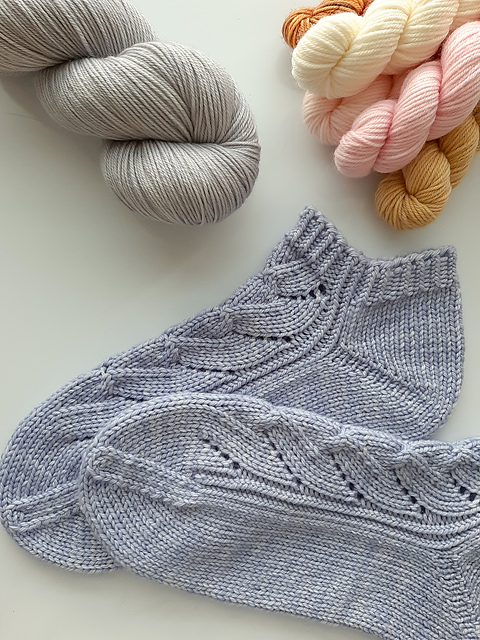Ravelry: Sylvi Shorties pattern by Sara R.