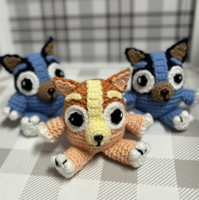 Ravelry: Blue and Bingo Plushie pattern by Angie Fivecoat