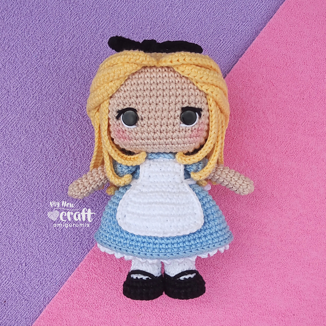 Ravelry: Alice pattern by Isabela Tavares