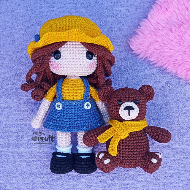 Ravelry: Cecile Doll pattern by Isabela Tavares