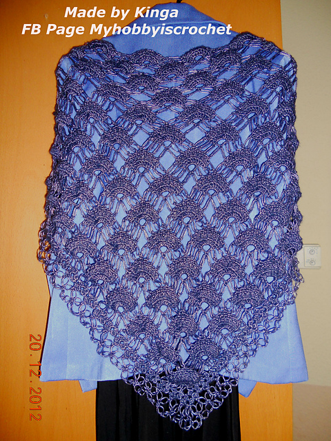 Ravelry: Myhobbyiscrochet's Triangular fancy fans shawl