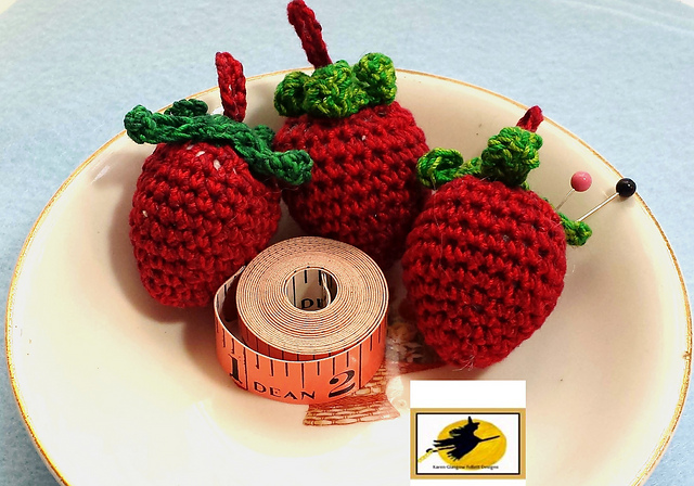 Ravelry: Strawberry Pin Keep / Bowl Filler pattern by Karen Glasgow Follett