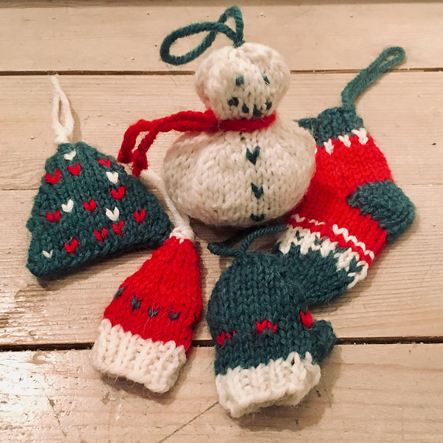 Ravelry: Christmas Ornaments pattern by Northern Lights Knitting
