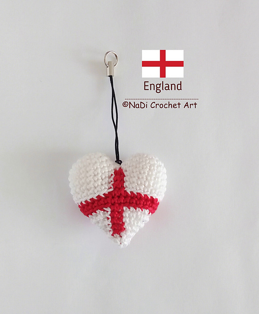 Ravelry: England flag 3-D heart. keychain pattern by Nadi Steiner