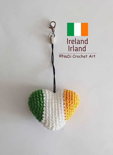 Ravelry: Ireland flag 3-D heart. keychain / Irland pattern by Nadi Steiner