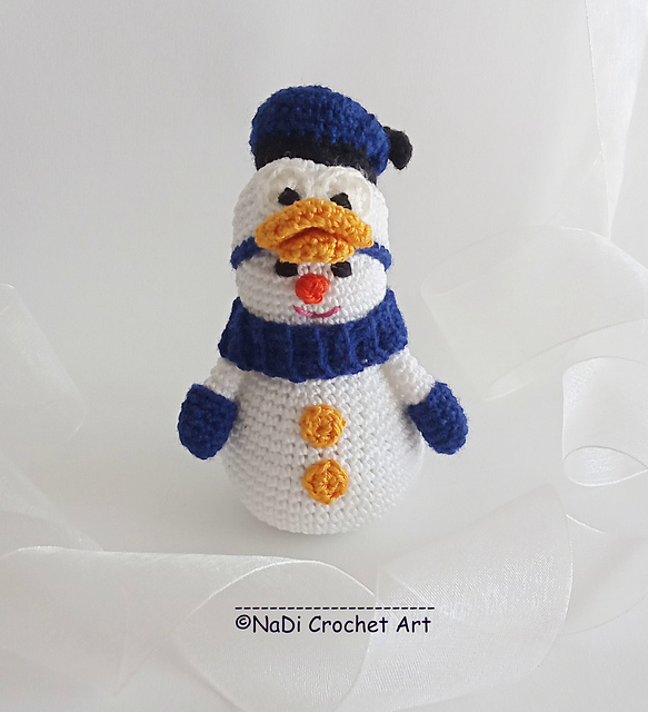 Ravelry: Donald Duck Snowman pattern by Nadi Steiner