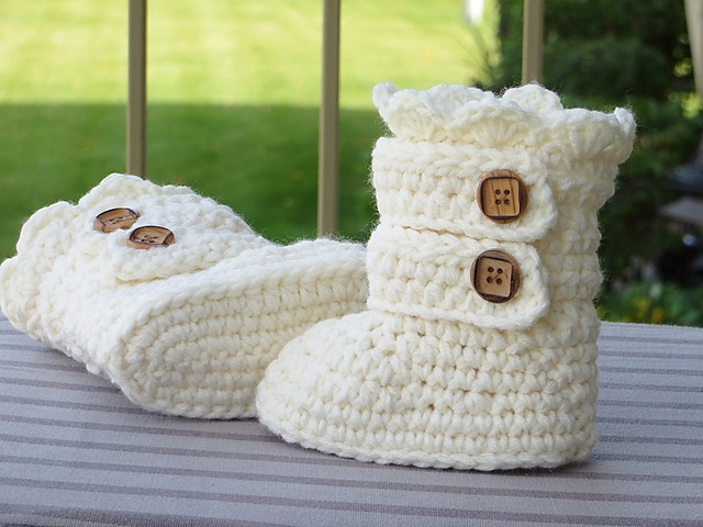 Ravelry: Toddler Classic Snow Boots pattern by CrochetDreamz
