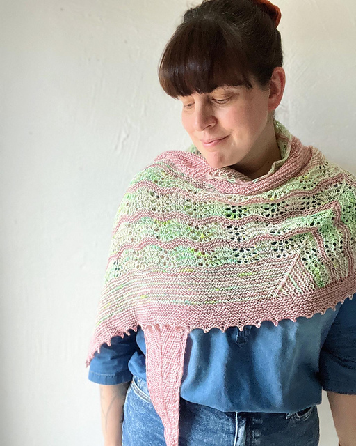 Ravelry: Sorbetto pattern by Nadia Crétin-Léchenne