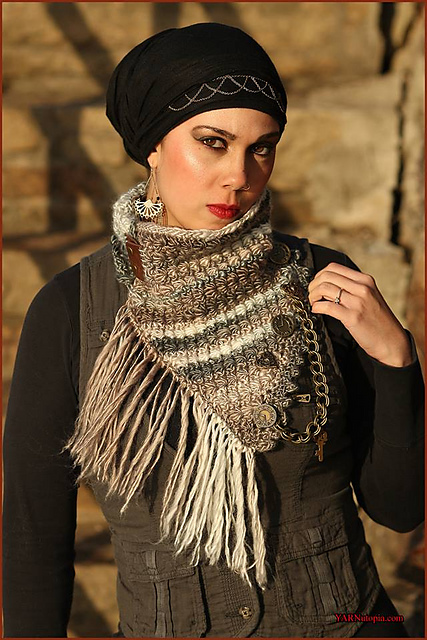 Ravelry: Steampunk and Stars Cowl pattern by Nadia Fuad