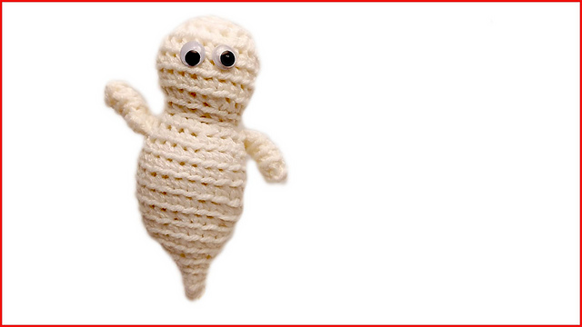Ravelry: Ghost Amigurumi pattern by Nadia Fuad