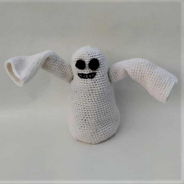 Ravelry: Cute crochet ghost pattern by Nadia Perepelitsa