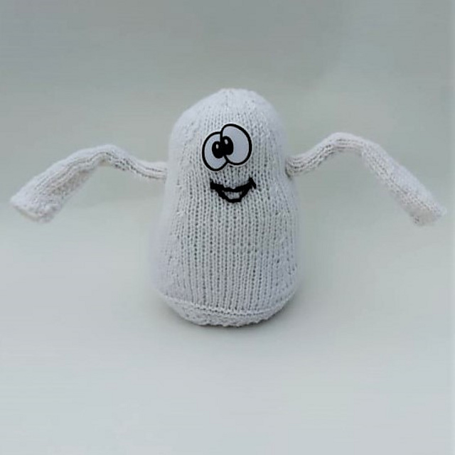 Ravelry: Knitted ghost pattern by Nadia Perepelitsa