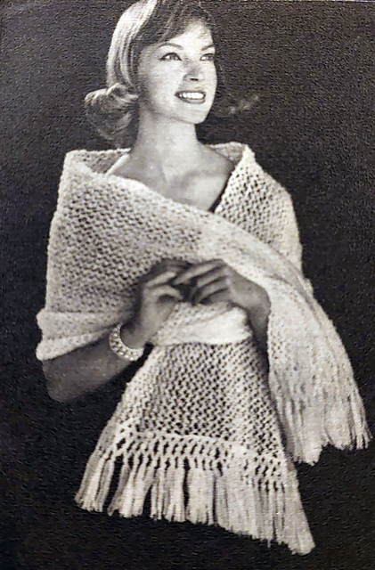 Ravelry: Evening Stole pattern by Patons & Baldwins
