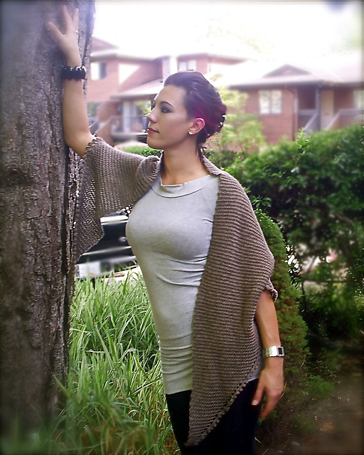 Ravelry: A Wide Triangle pattern by Jane Sowerby