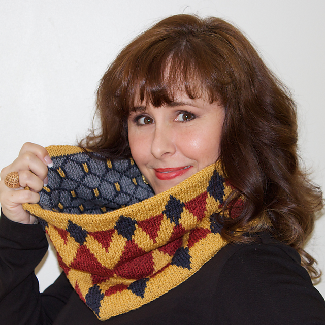 Ravelry: Marble Floor Cowl pattern by Natalie Servant