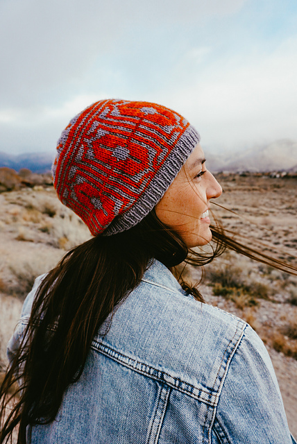 Ravelry: Béeso Hat pattern by Jennifer Berg