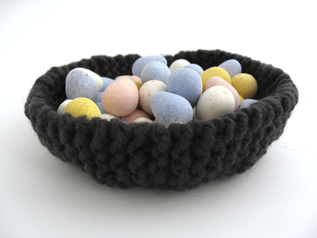 Ravelry: Knitted Nest pattern by Clare Doornbos