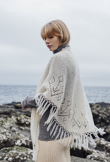 Ravelry: Shawl with Eyelet Pattern (Adult) pattern by Tóra Joensen