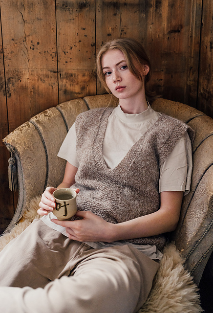 Ravelry: Chill pattern by Sára J. Mrdalo